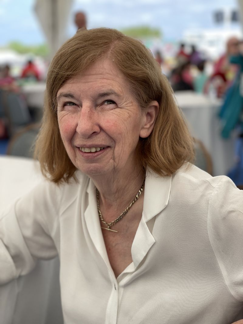 Fiona Patterson's Instagram, Twitter & Facebook on IDCrawl